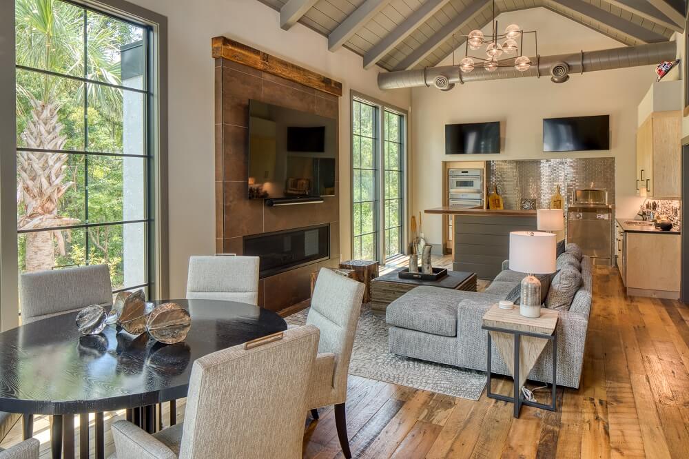 Lighthouse 2021 | Lowcountry Home Magazine